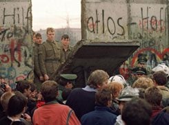 A new wall in Germany - News