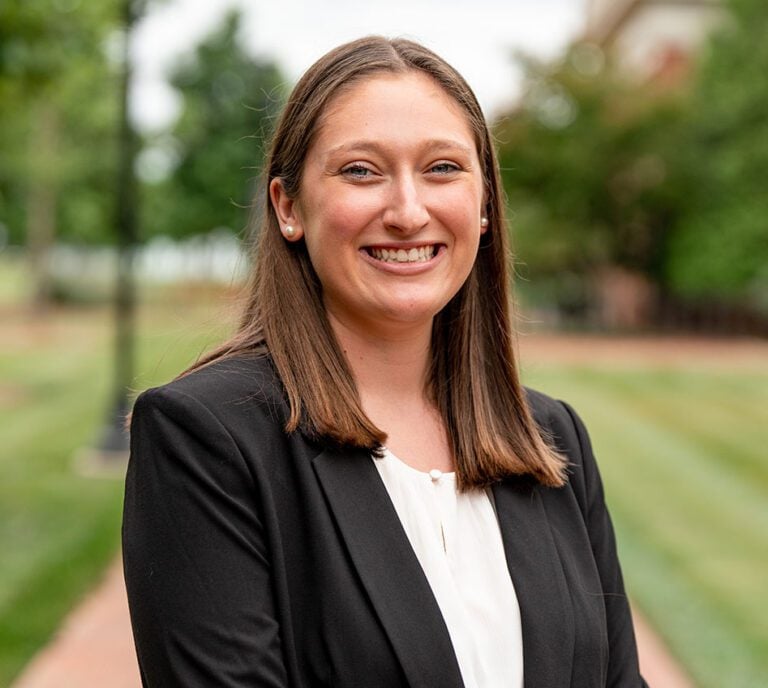 Victoria Egan | Furman University